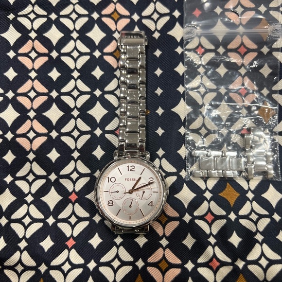 Fossil | Accessories | Jacqueline Silvertone Stainless Steel Watch Es ...